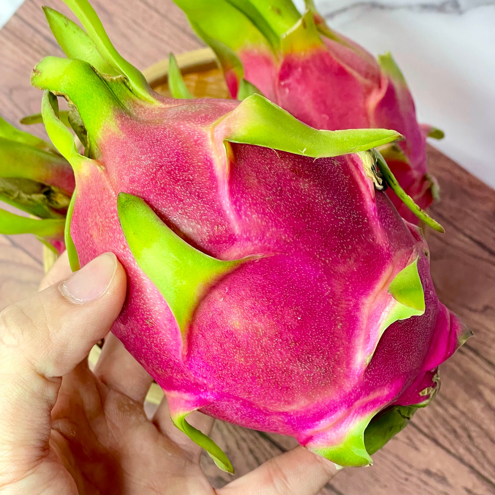 Dragonfruit (med-large) – Happy Fruits (Happy Group Pte Ltd)